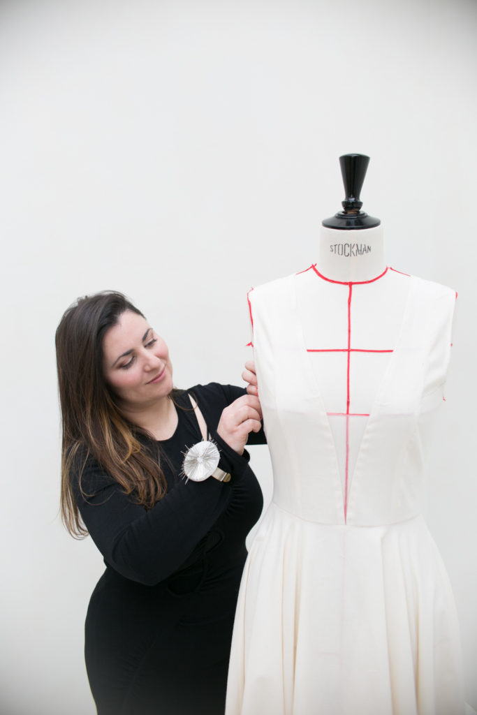 Robes de mariées contemporaines - Julie Bauer Paris